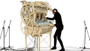 10 Alat Musik Unik Yang Pernah Diciptakan | KitaTV.com
