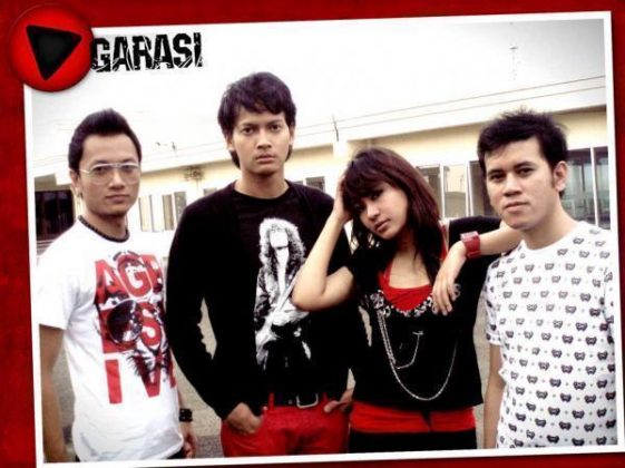 8 Band Indonesia Yang Ditinggal Vokalisnya | KitaTV.com